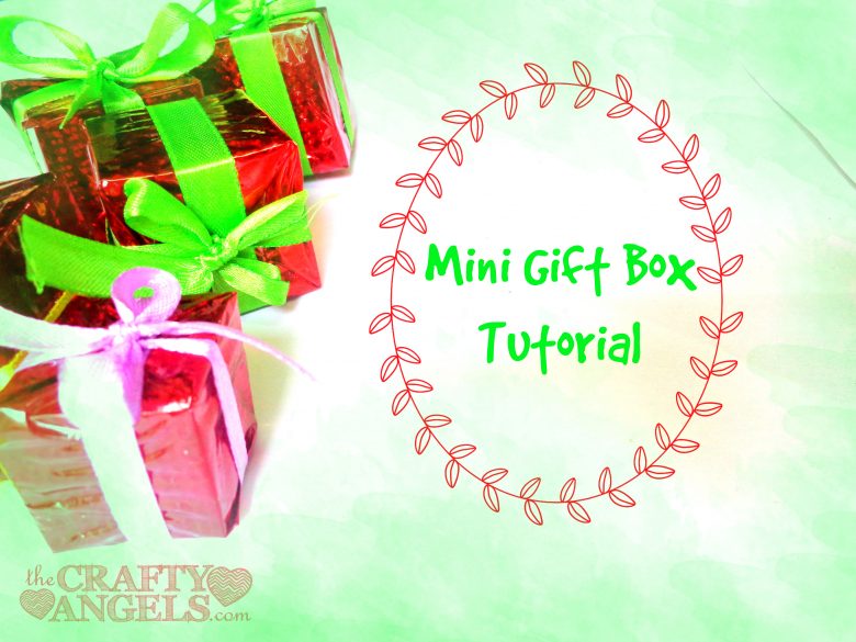 Christmas tree decoration : Mini Gift Box #19 - The Crafty Angels