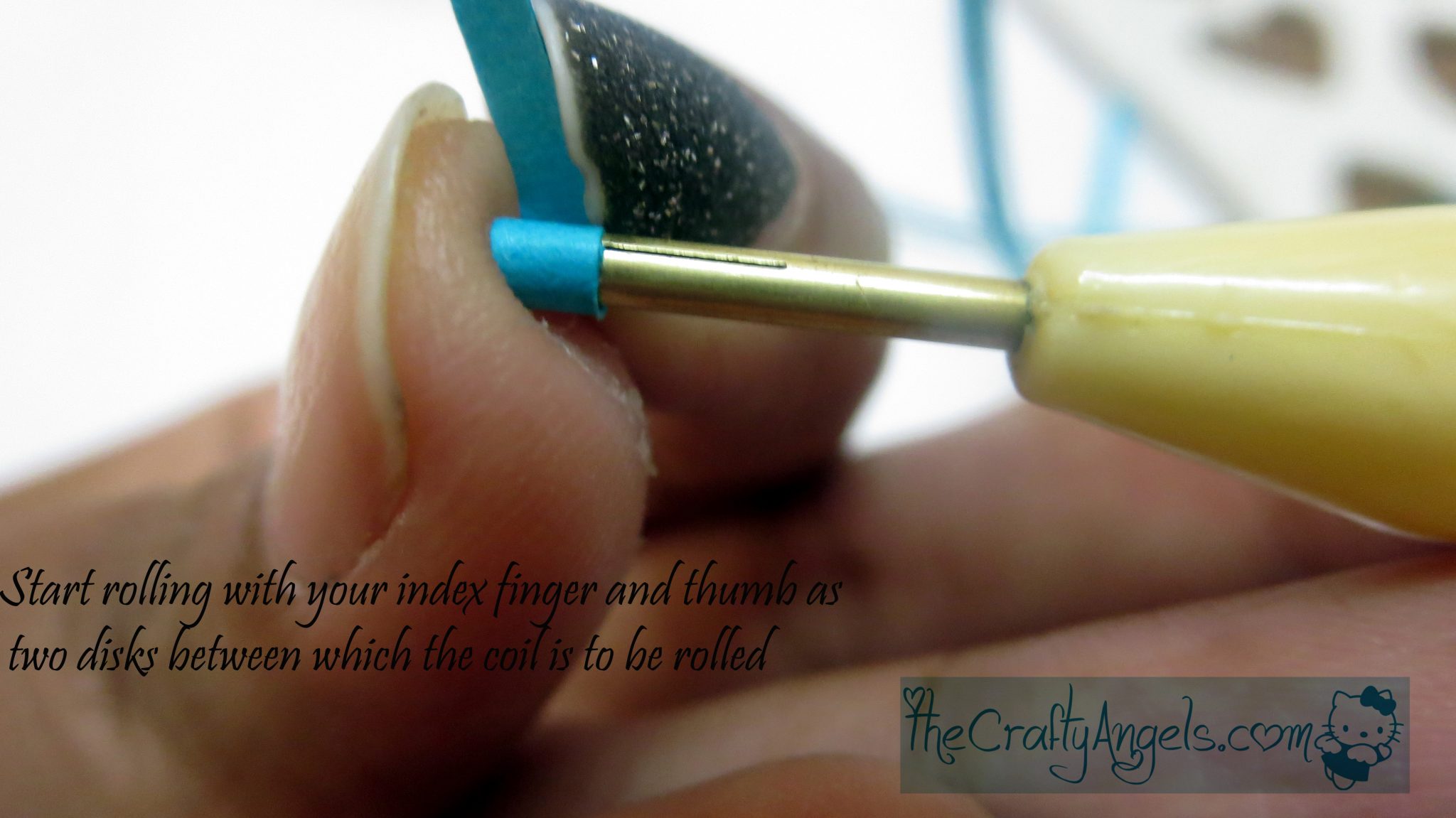 Basic Quilling tutorial : Making Flat Tight Quilled Coils » The Crafty ...