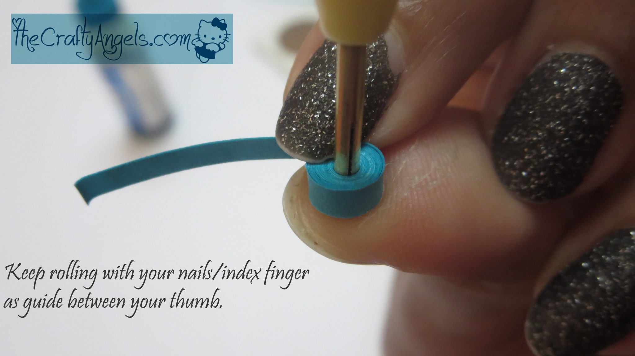 Basic Quilling tutorial : Making Flat Tight Quilled Coils » The Crafty ...