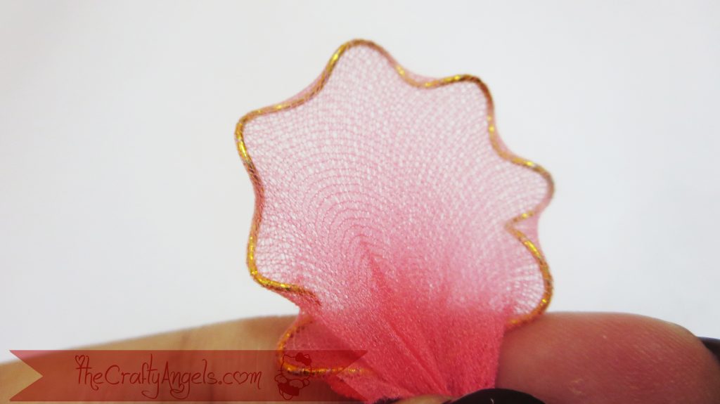 Easy Stocking Flower tutorial » The Crafty Angels