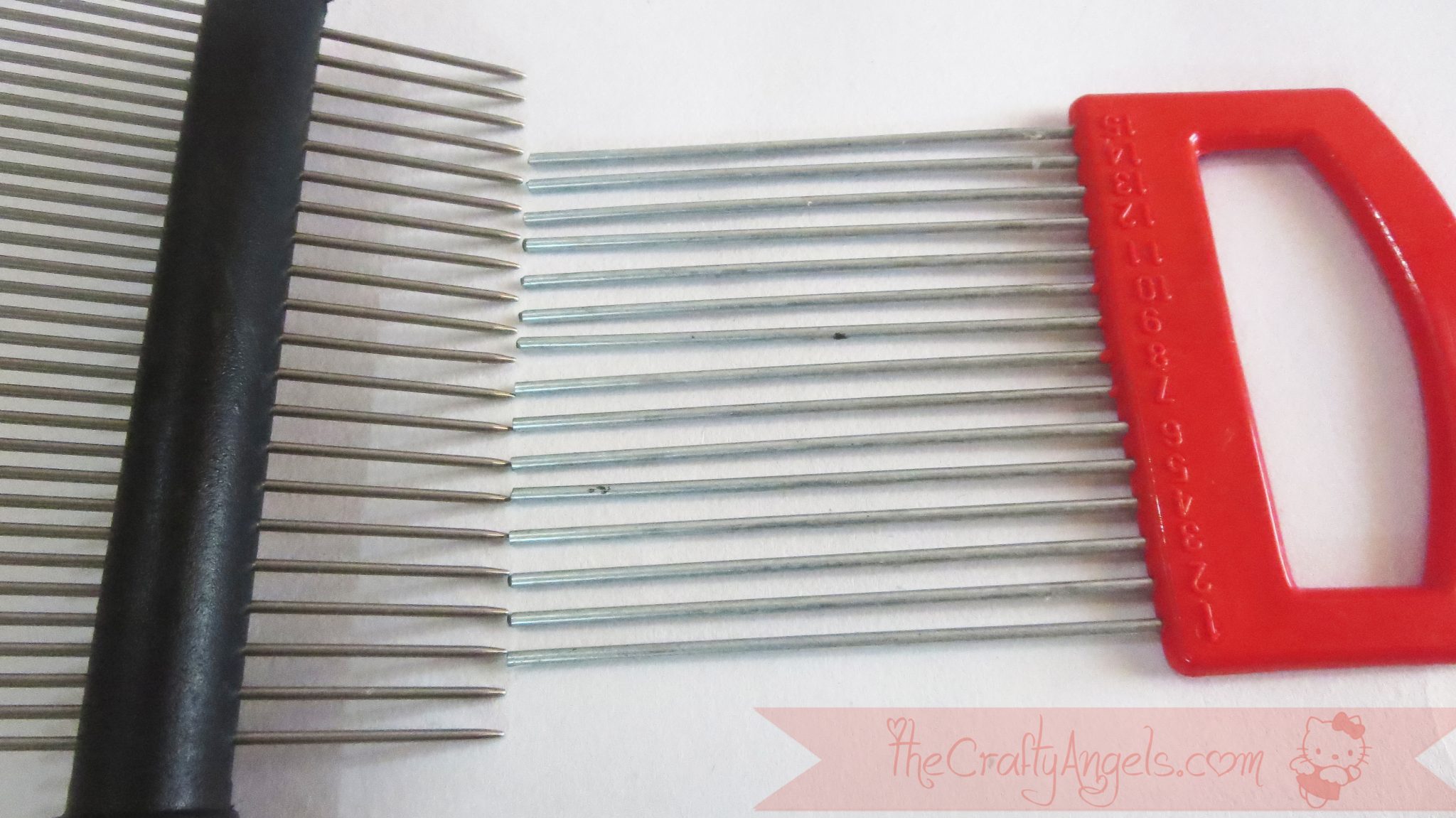 Double Sided Quilling Comb review & Tutorial » The Crafty Angels