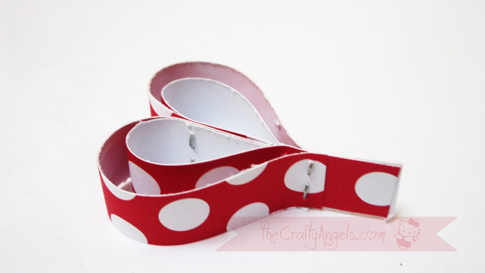 Valentines day Paper hearts tutorial, » The Crafty Angels