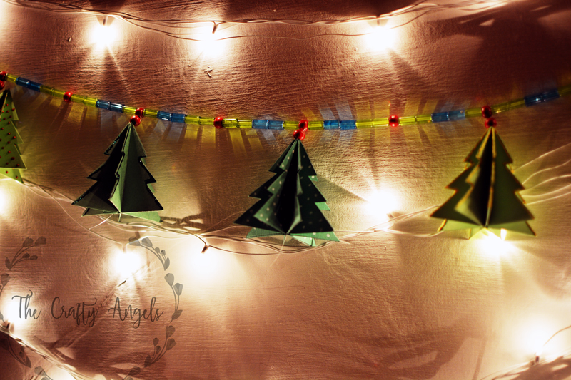Paper Christmas Tree Garland Tutorial » The Crafty Angels