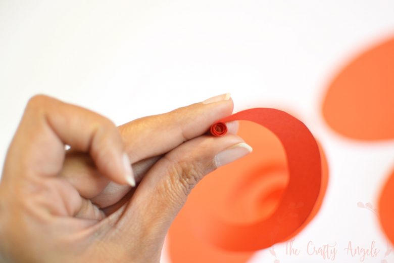 Swirl paper roses tutorial » The Crafty Angels