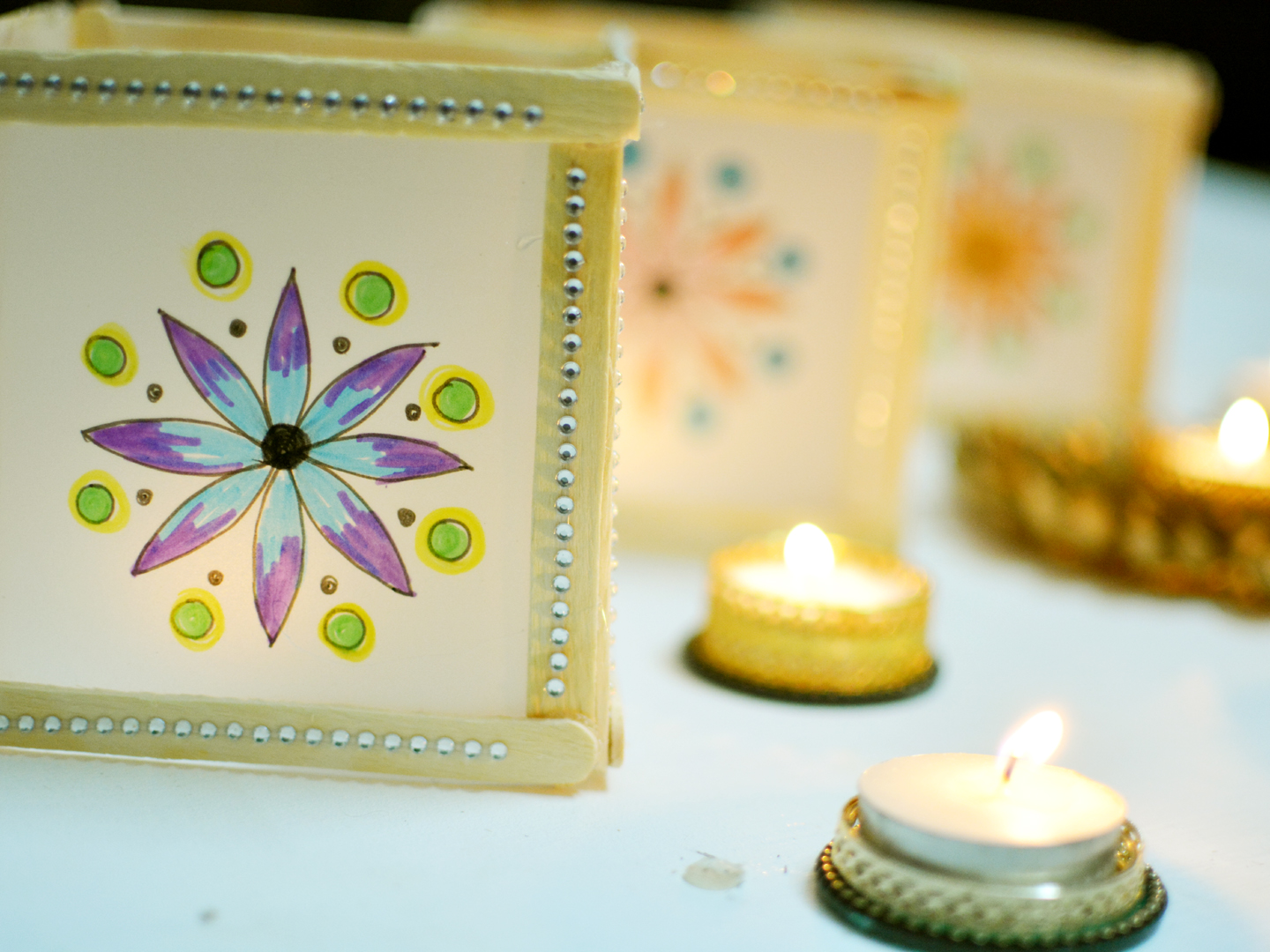Mini mandala Diwali lantern with Popsicles in 5 minutes » The Crafty Angels